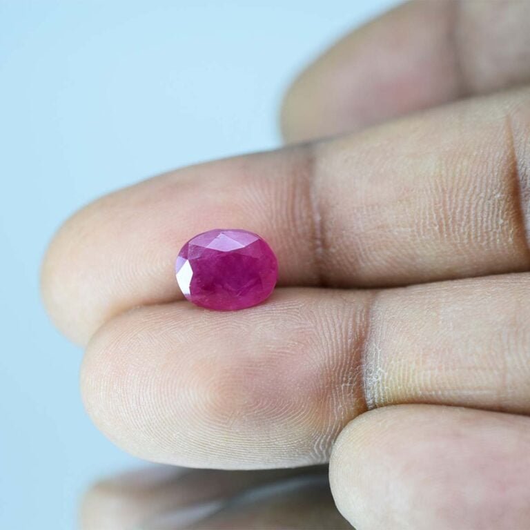 4 Ratti Manik Gemstone at the Best Price - Rajendra's Gems World ...
